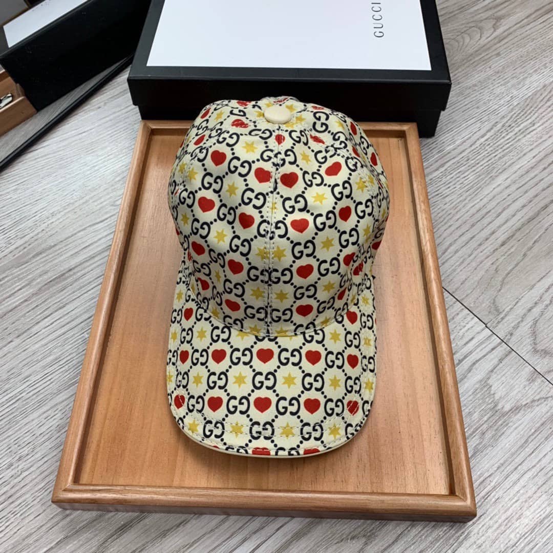 Fake Gucci Logo Embroidered Cap
